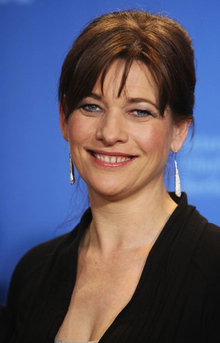 Kerry Fox Elfinalde