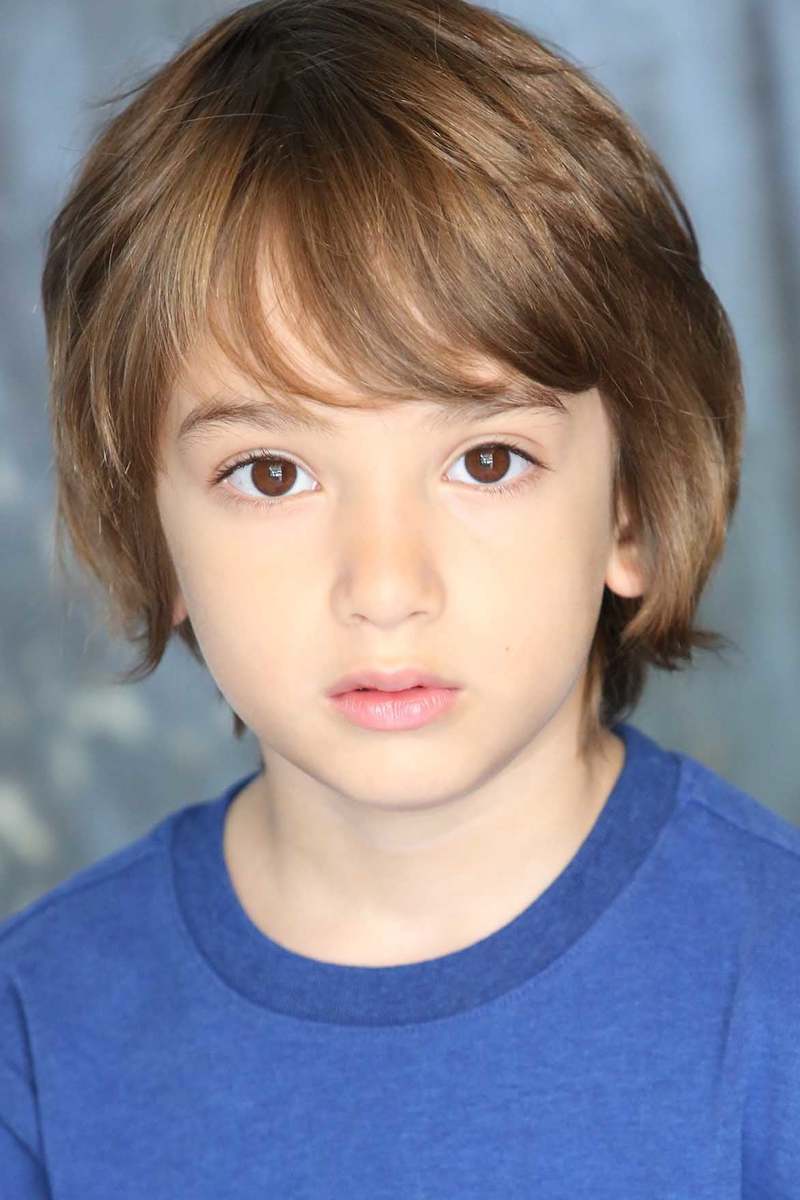 Azhy Robertson - elFinalde